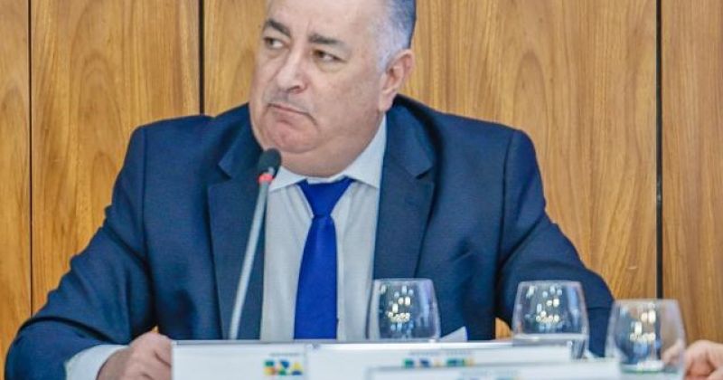 Presidente da CUT critica prejuízos dos juros para a política ...