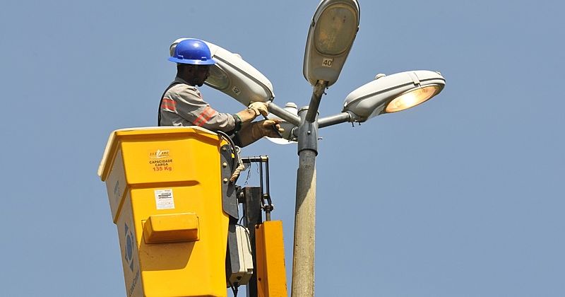 Queixas no Procon-DF crescem 532% após privatização da CEB - CUT ...